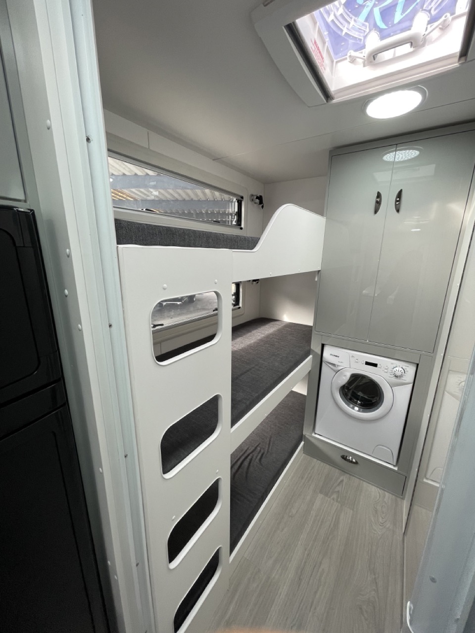 2022 Viscount V3 3 Bunk Family Caravan – Explorer Caravan Sales Adelaide